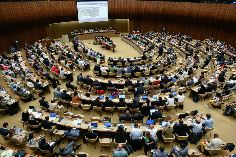 Labour protection must take unpaid care into account - MMM | MMM